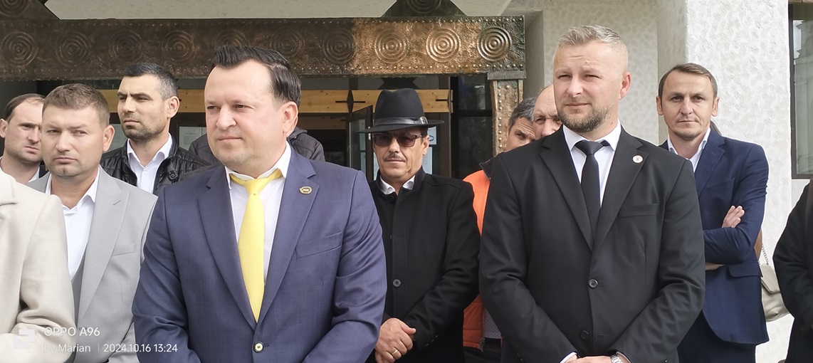 Silegeanu candidează pentru o altfel de Românie - Curierul TV(R ...